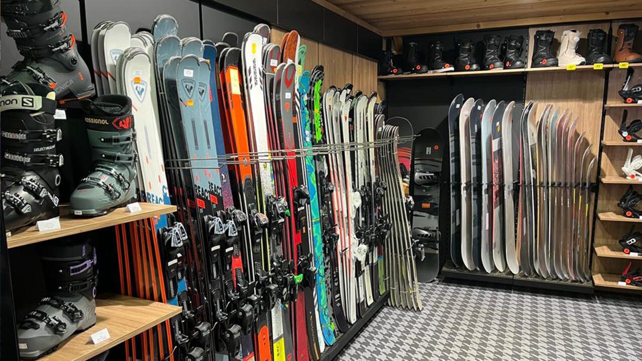 Alpine Ride / Location de skis & Snowboard à la Clusaz